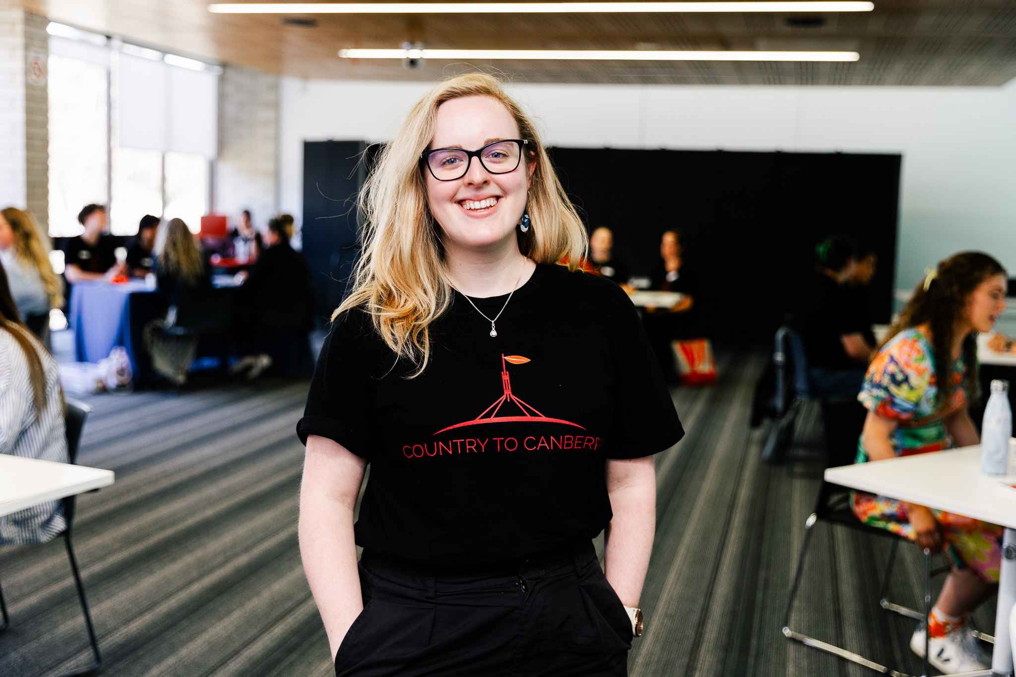 RachelAlgerVBio - Country To Canberra